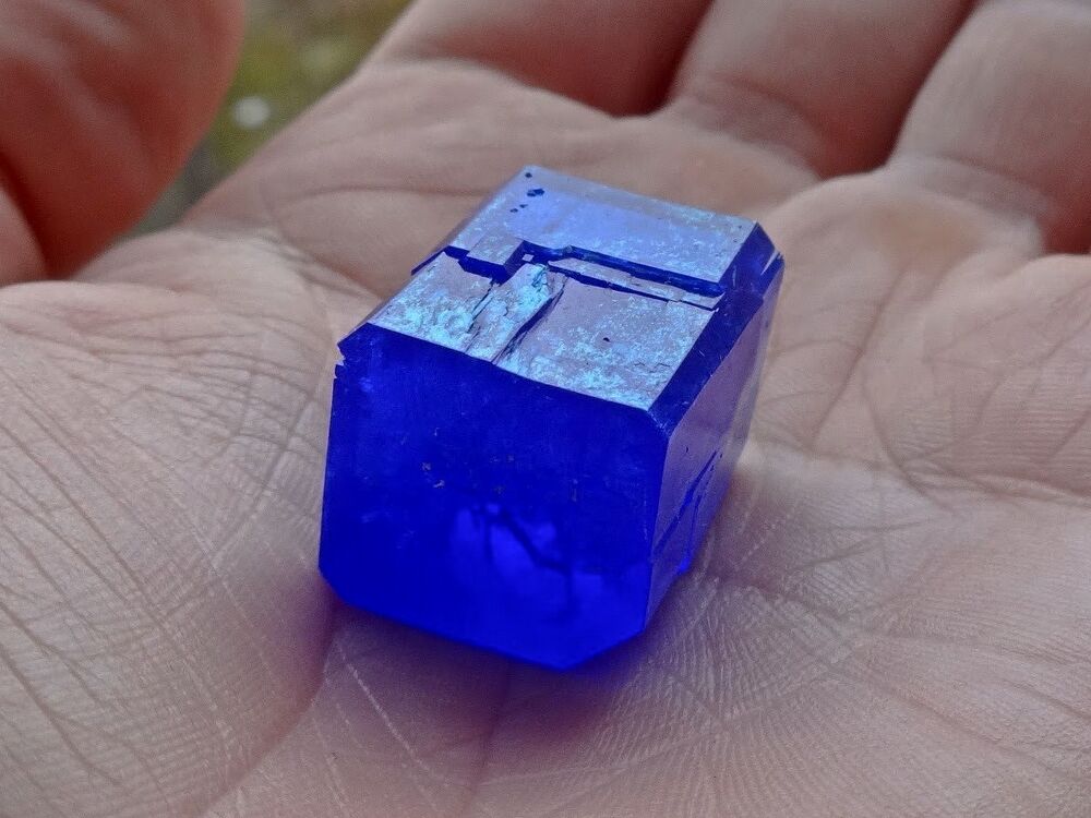 Copper-calcium acetate - Crystal growing